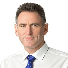 RBS CEO Ross McEwan steps down